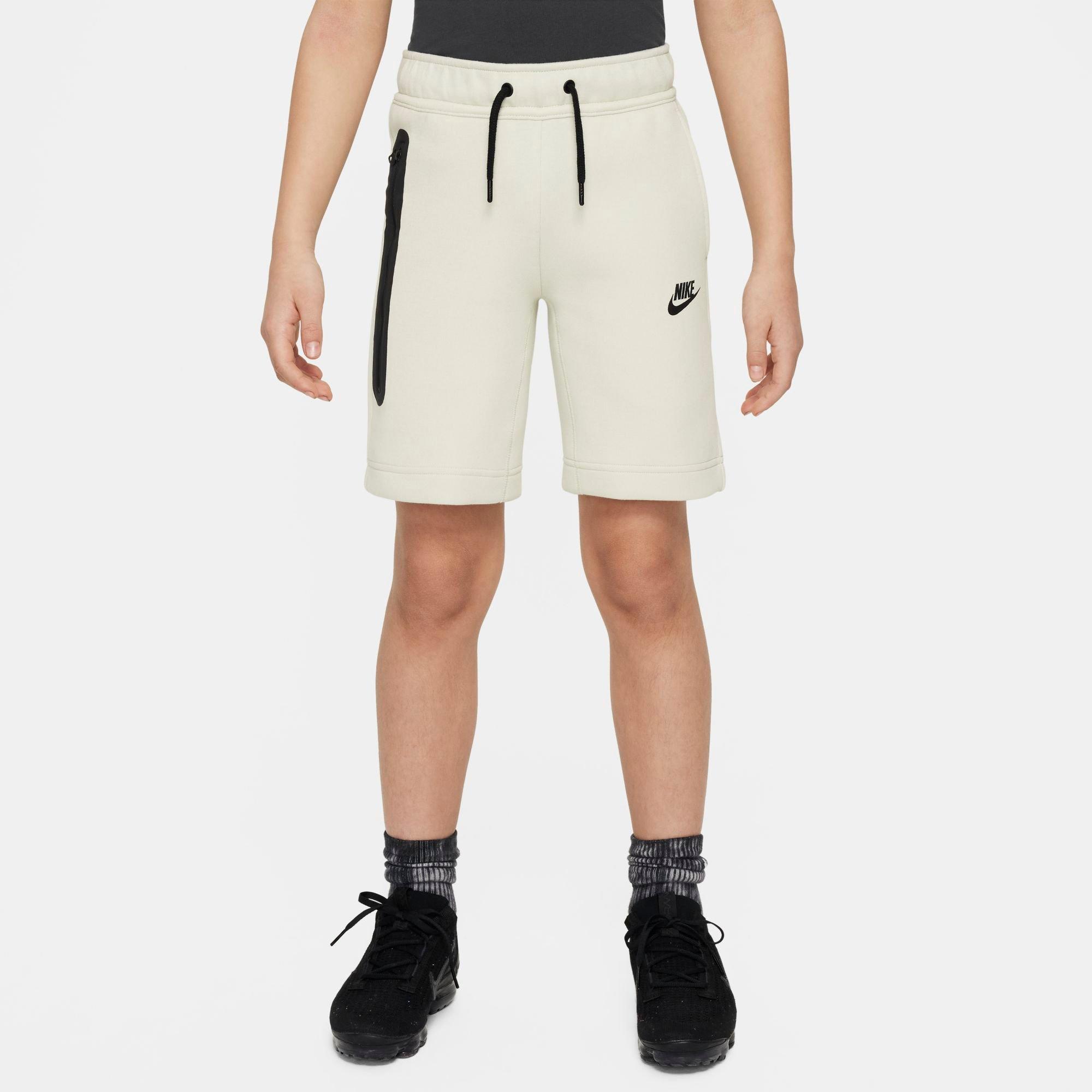 Boys' Big Kids' Nike Tech Fleece Shorts | JD Sports