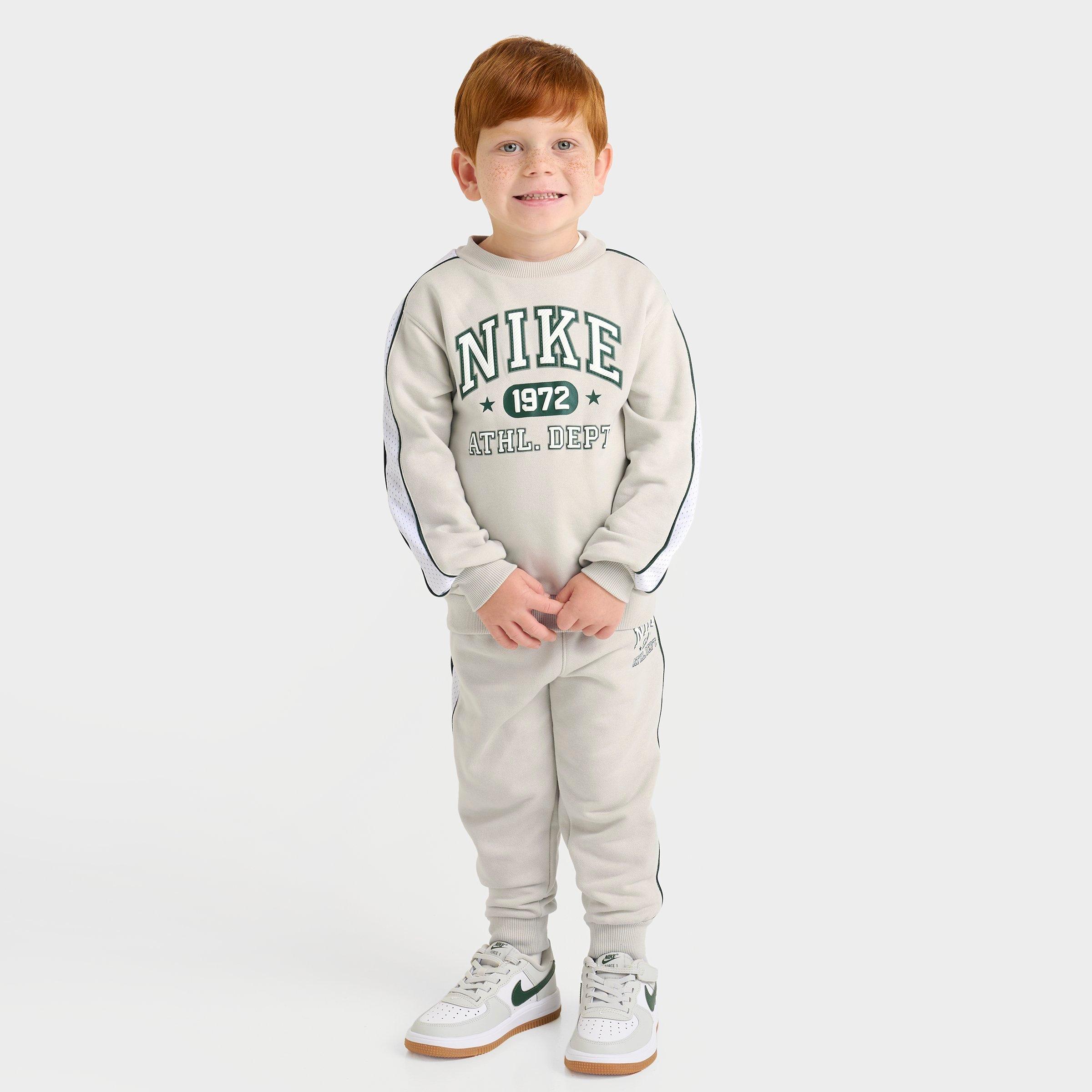 Click here for Nike Toddler and Little Boys 2-Piece Sportswear P.... prices
