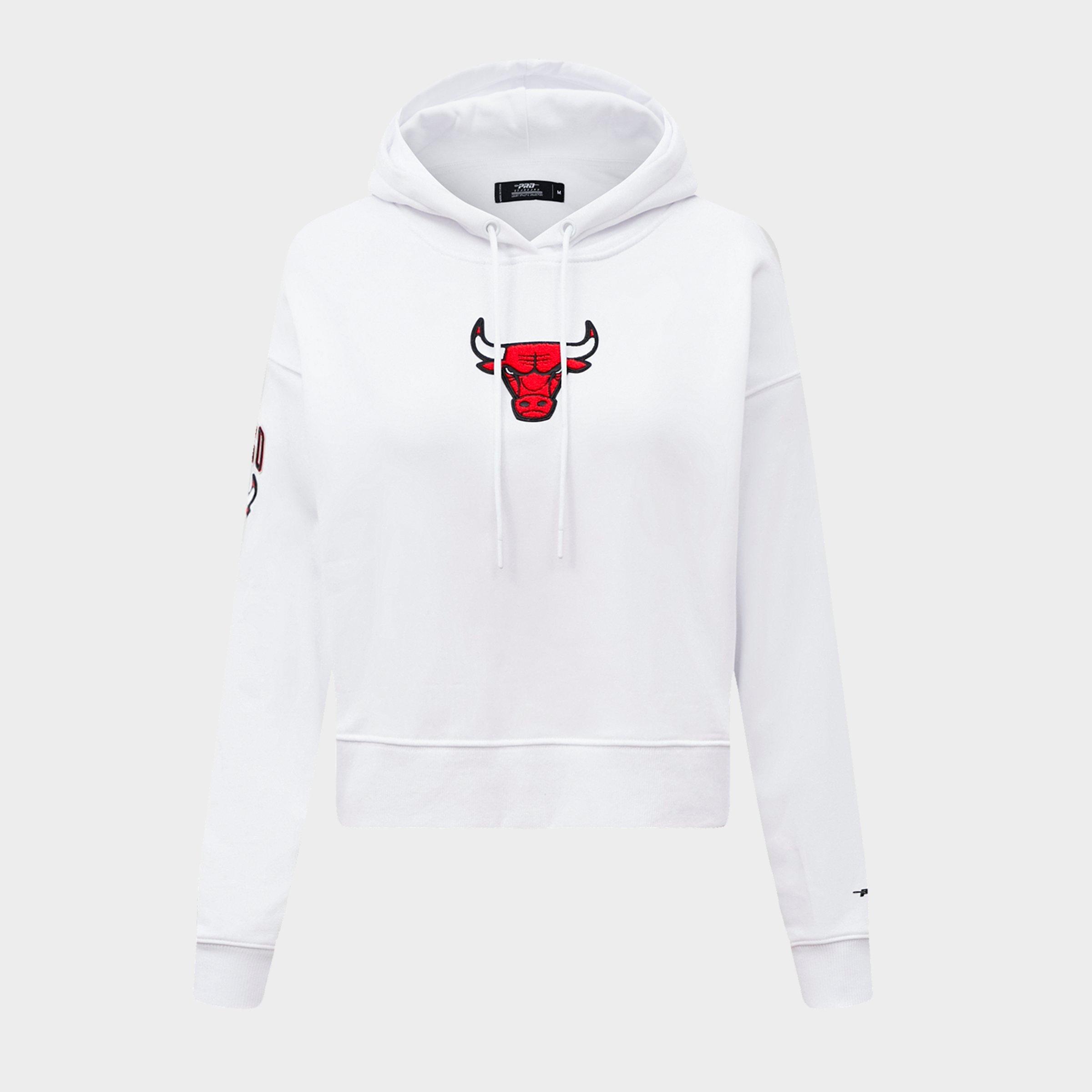 Click here for Pro Standard Womens Chicago Bulls NBA Classic Flee... prices