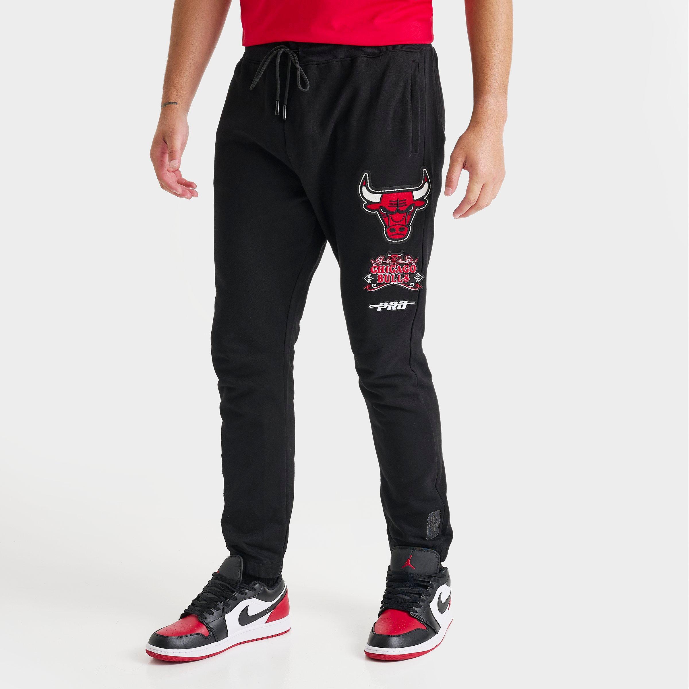 Click here for Pro Standard Mens Chicago Bulls NBA Rebel Fleece J... prices