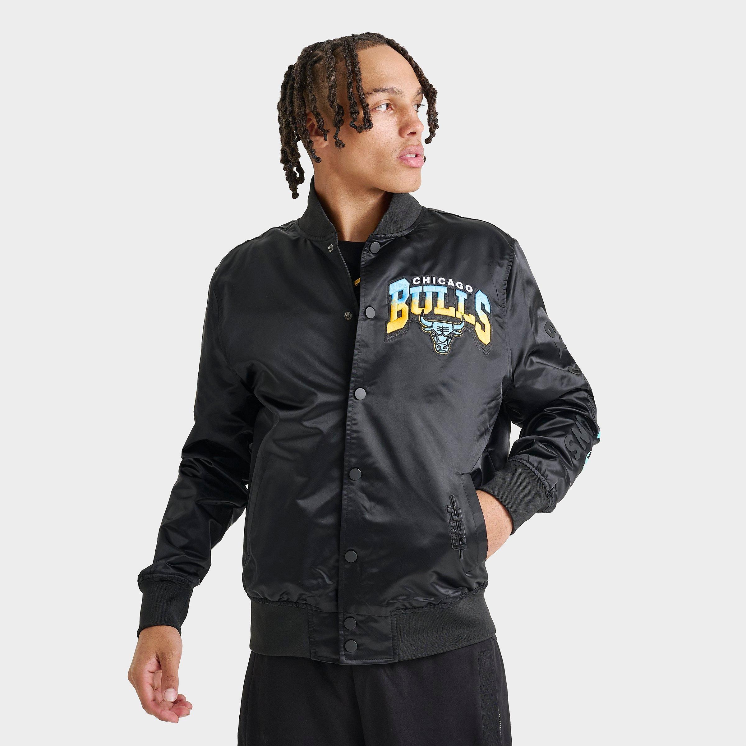 Click here for Pro Standard Mens Chicago Bulls NBA Gamma 6-Time C... prices