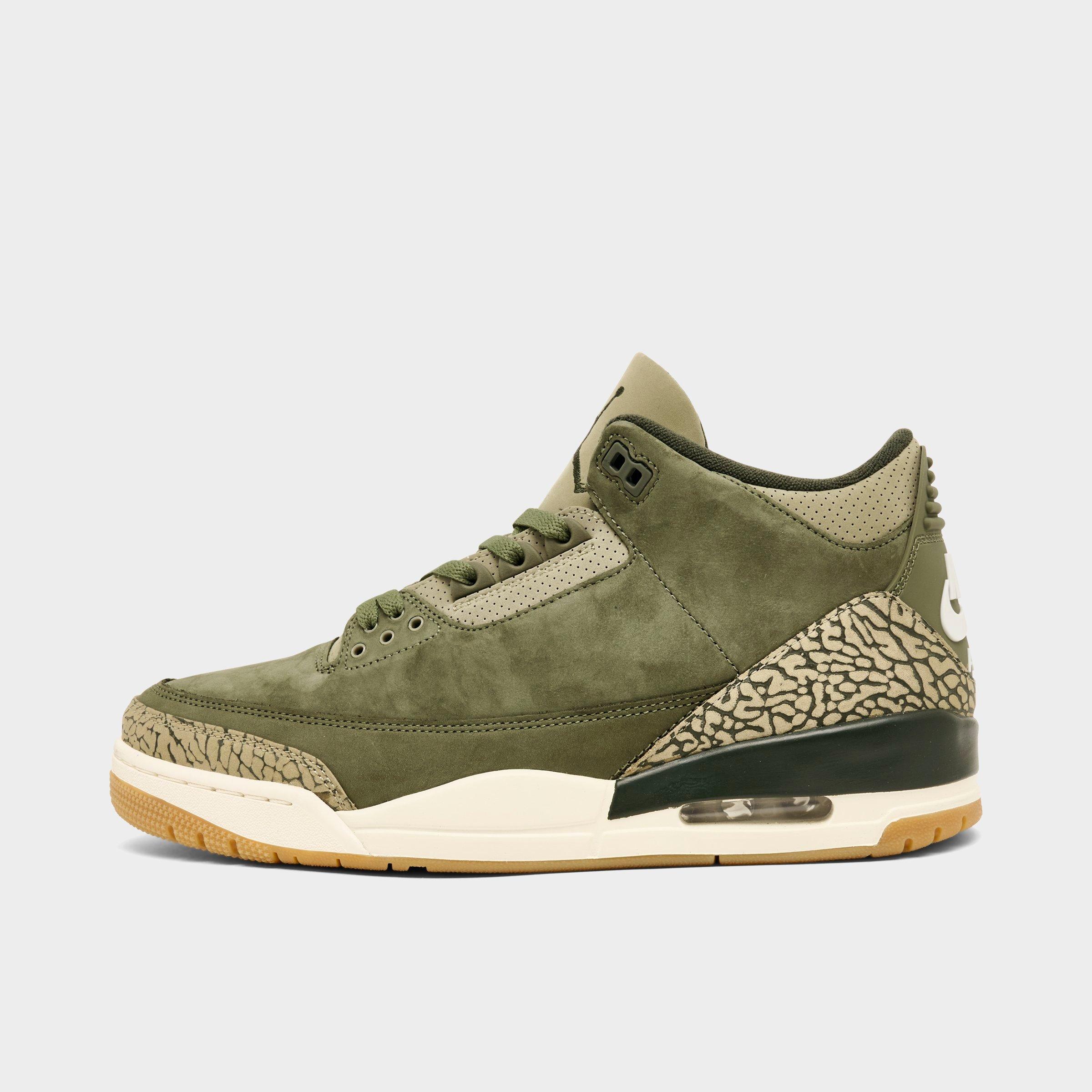 Click here for Jordan Mens Air Retro 3 Basketball Shoes in Medium... prices