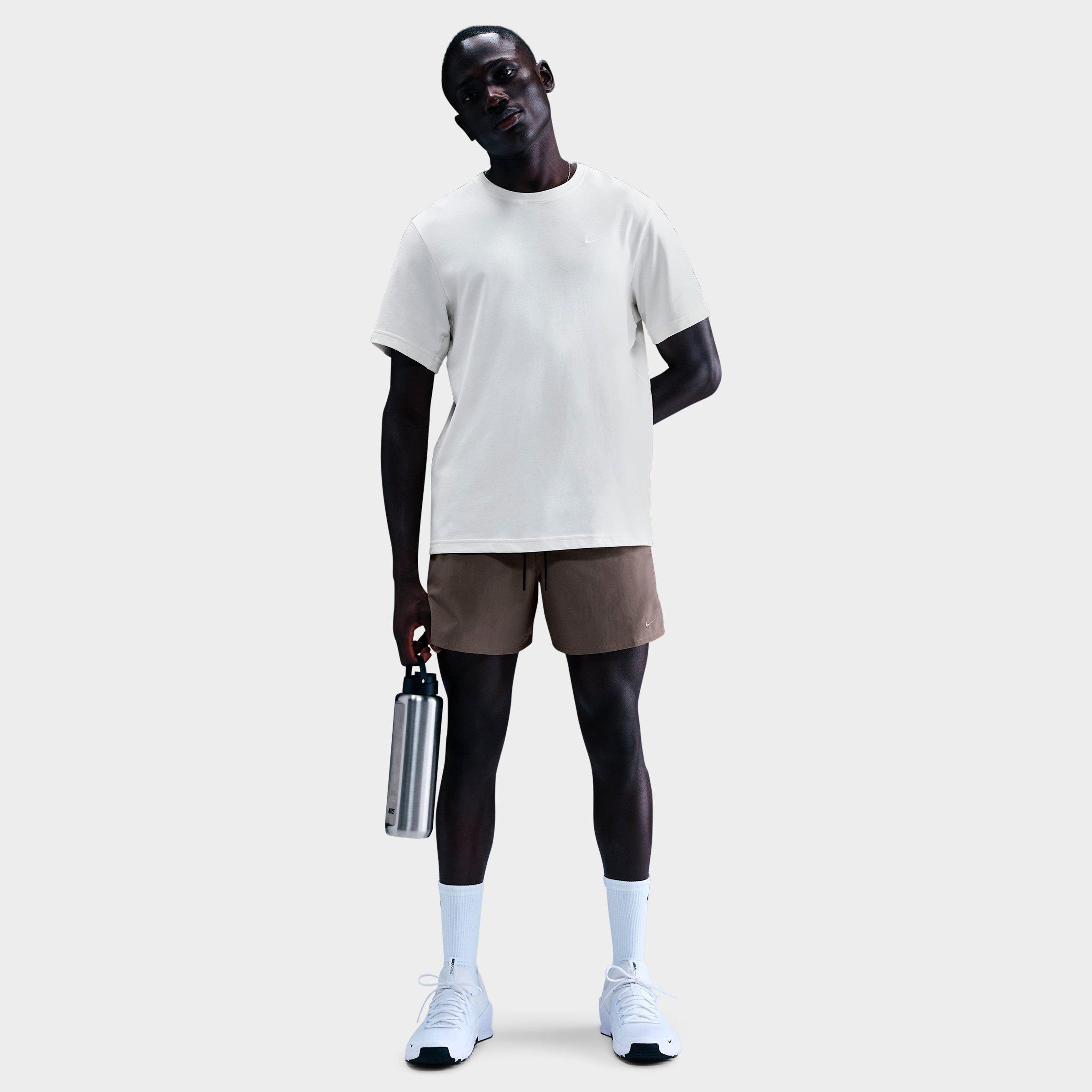 Click here for Nike Mens Unlimited Dri-FIT 5 Unlined Versatile Sh... prices