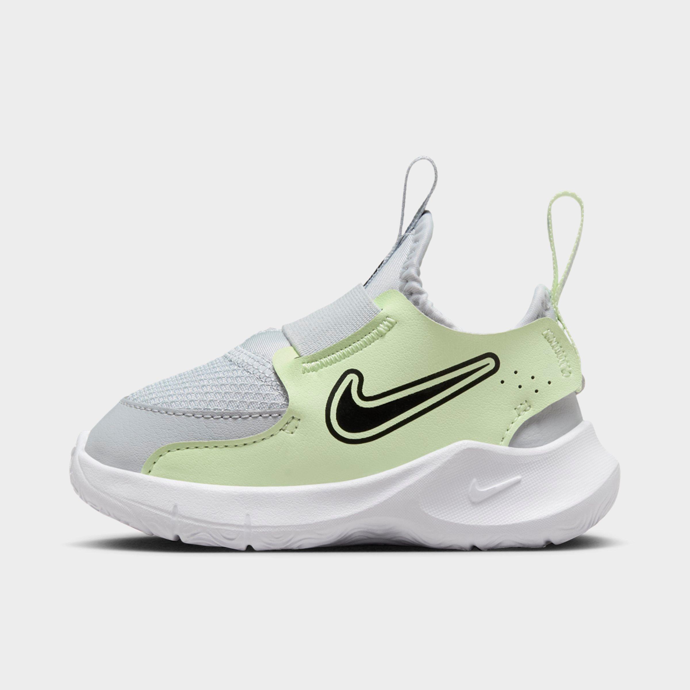 Click here for Nike Kids Toddler Flex Runner 3 Running Shoes in P... prices