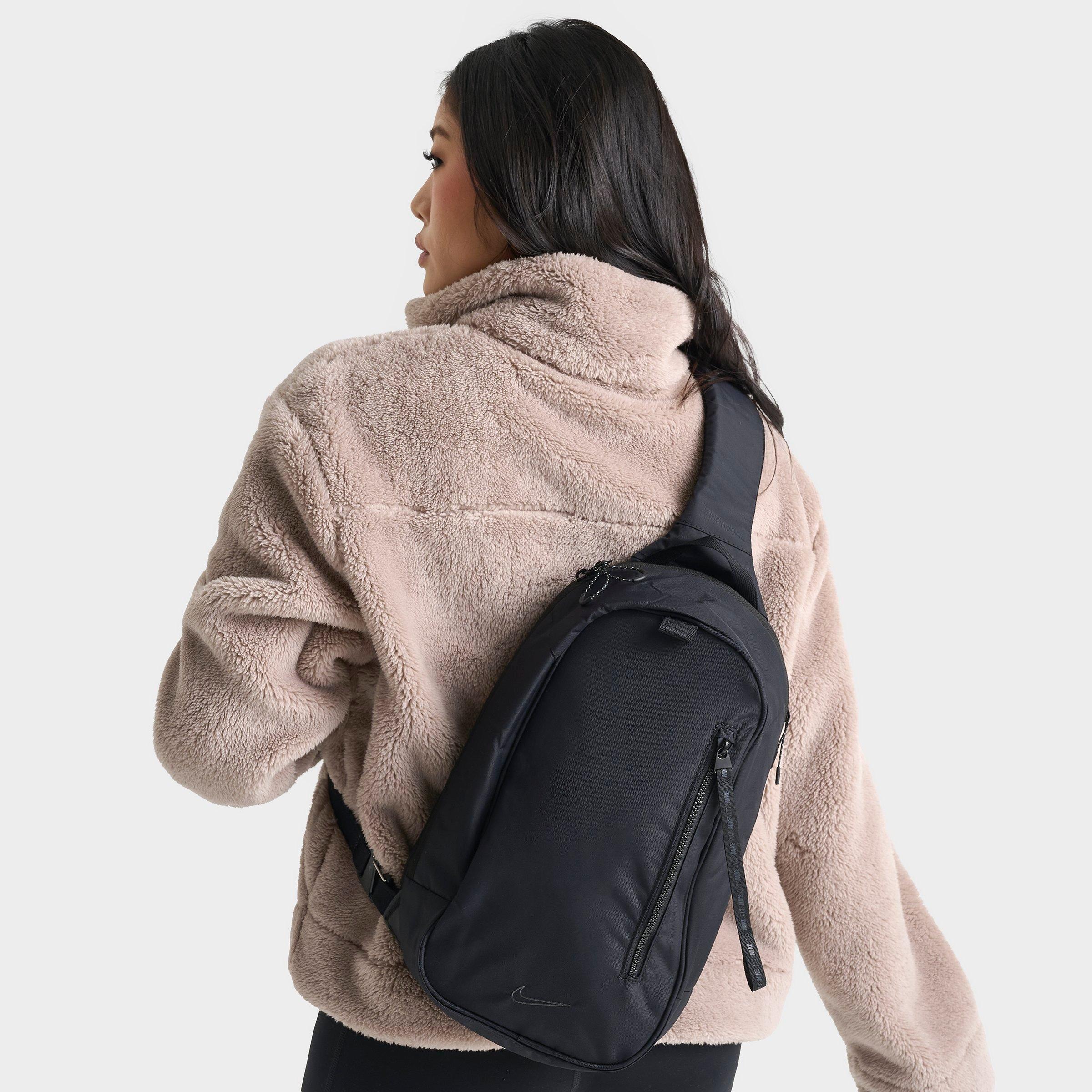 Click here for Nike Sportswear Commute Sling Bag (9L) in Black prices