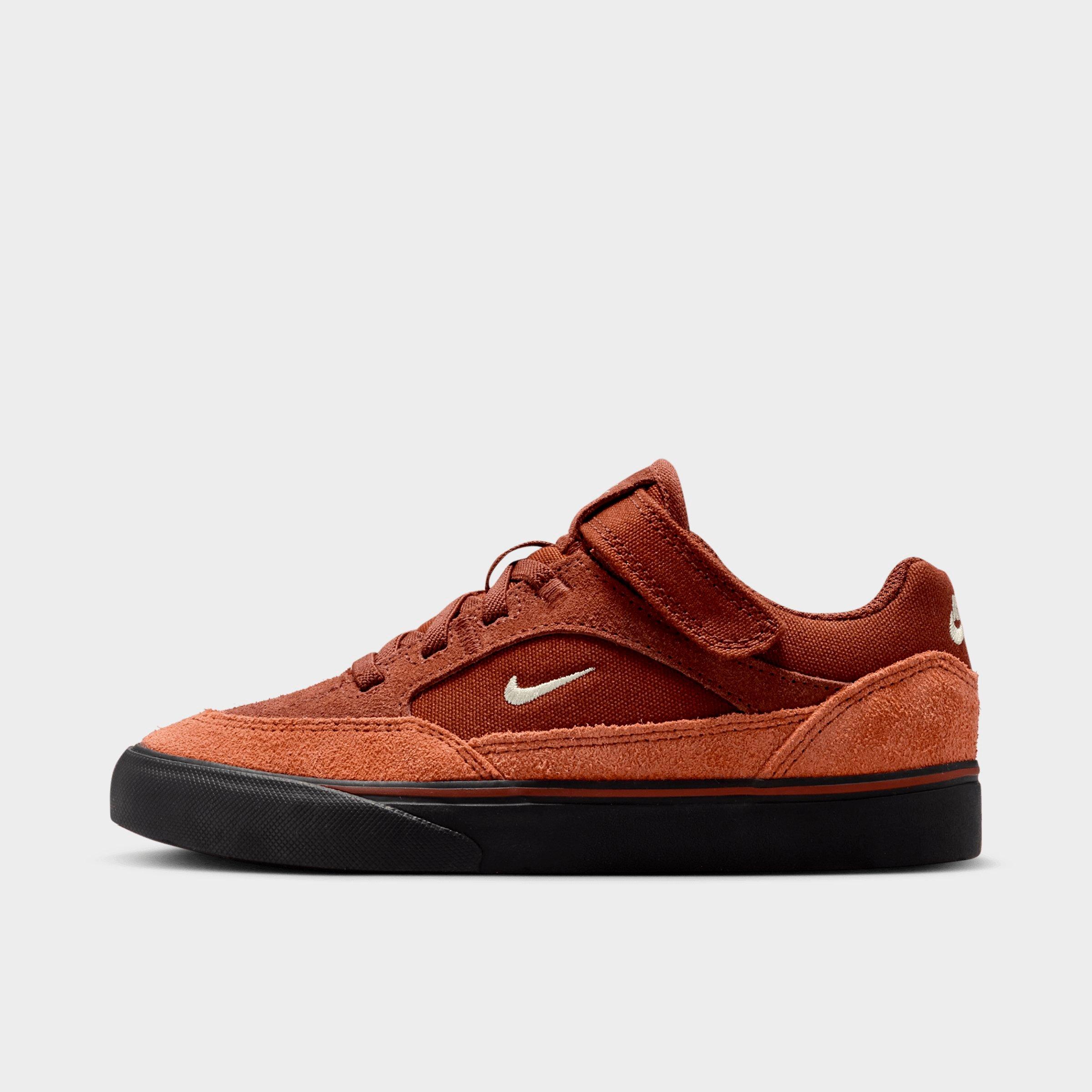 Click here for Nike Little Kids SB Malor Stretch Lace Skate Shoes... prices