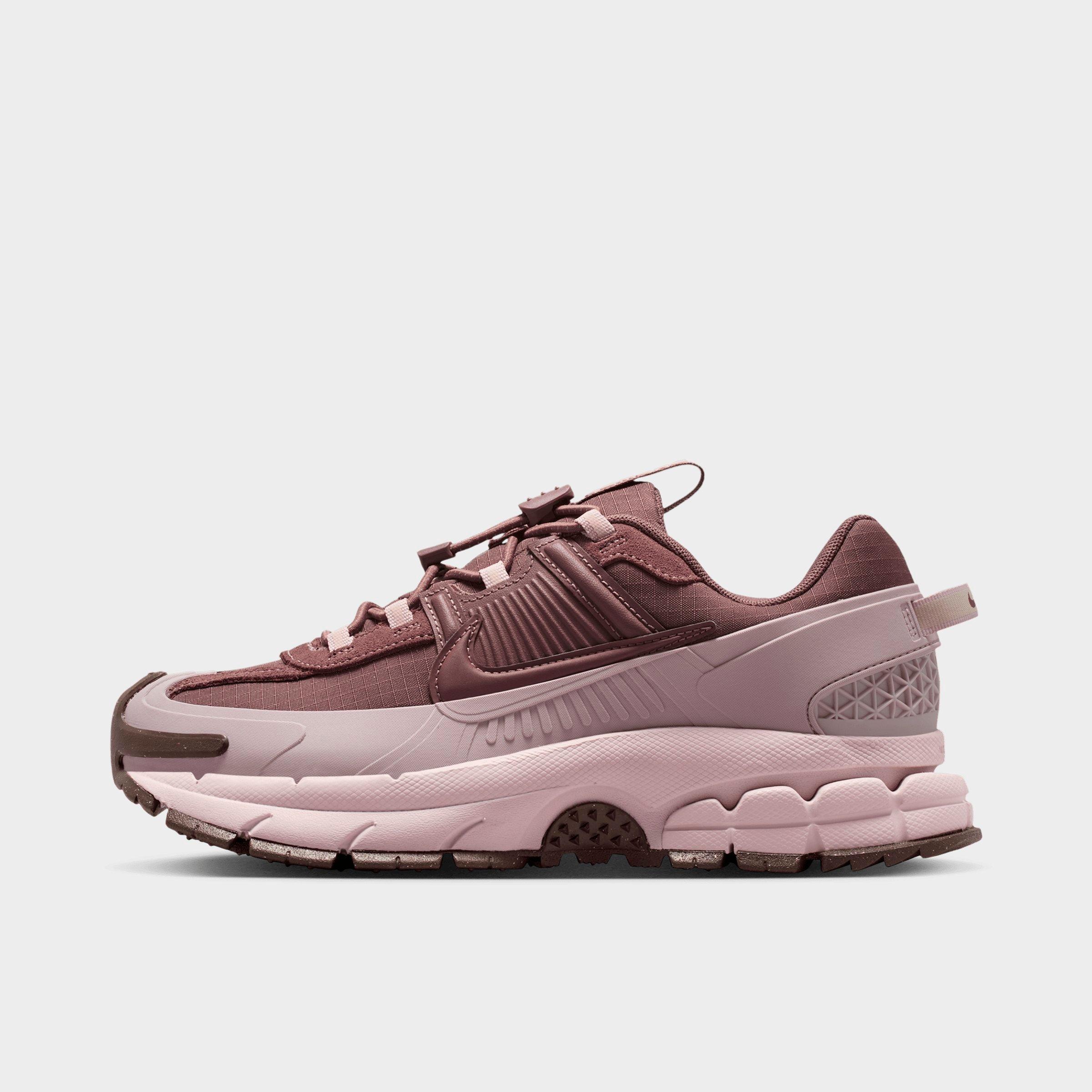 Click here for Nike Womens Zoom Vomero Roam Winterized Casual Sho... prices