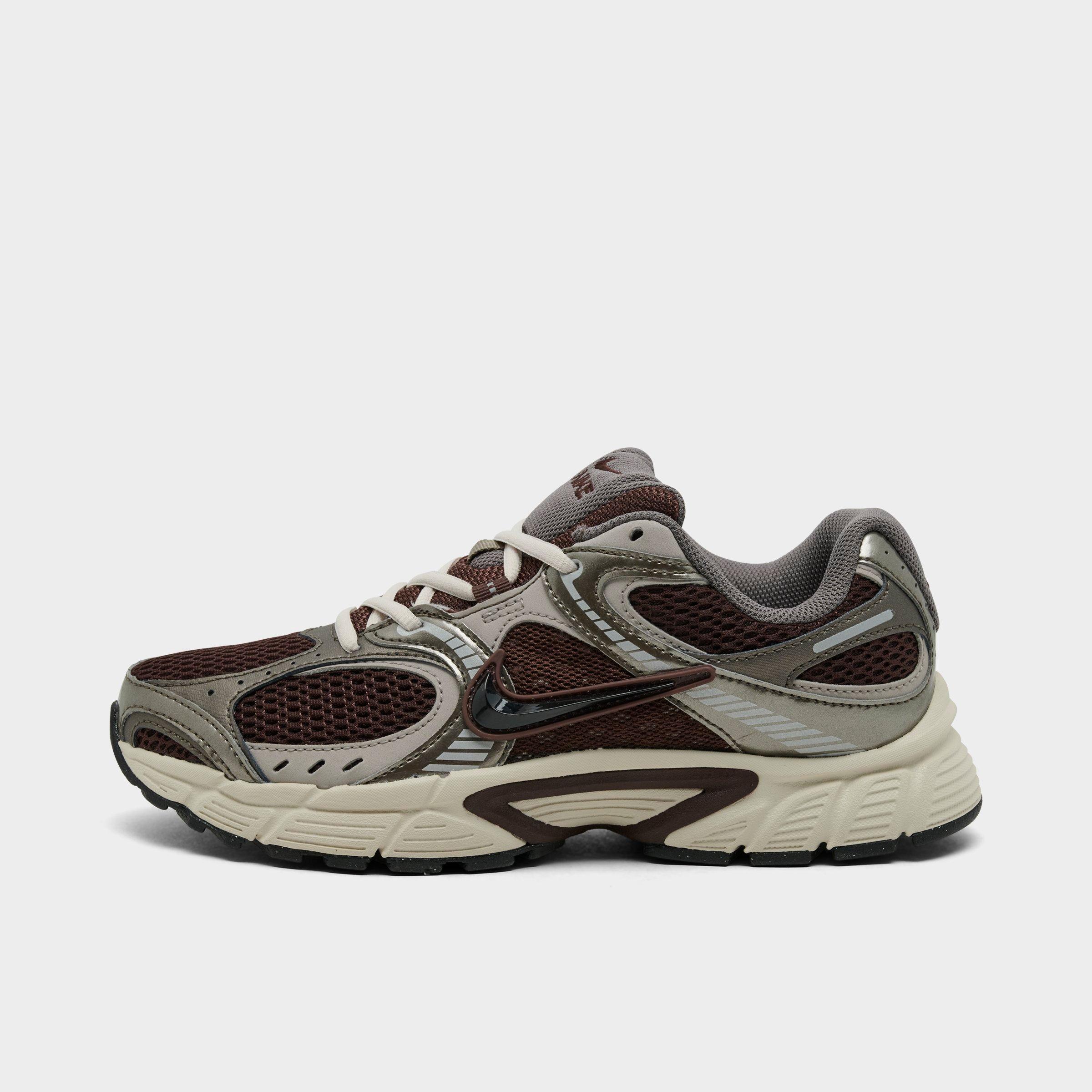 Click here for Nike Womens V5 RNR Casual Shoes in Burgundy Crush/... prices