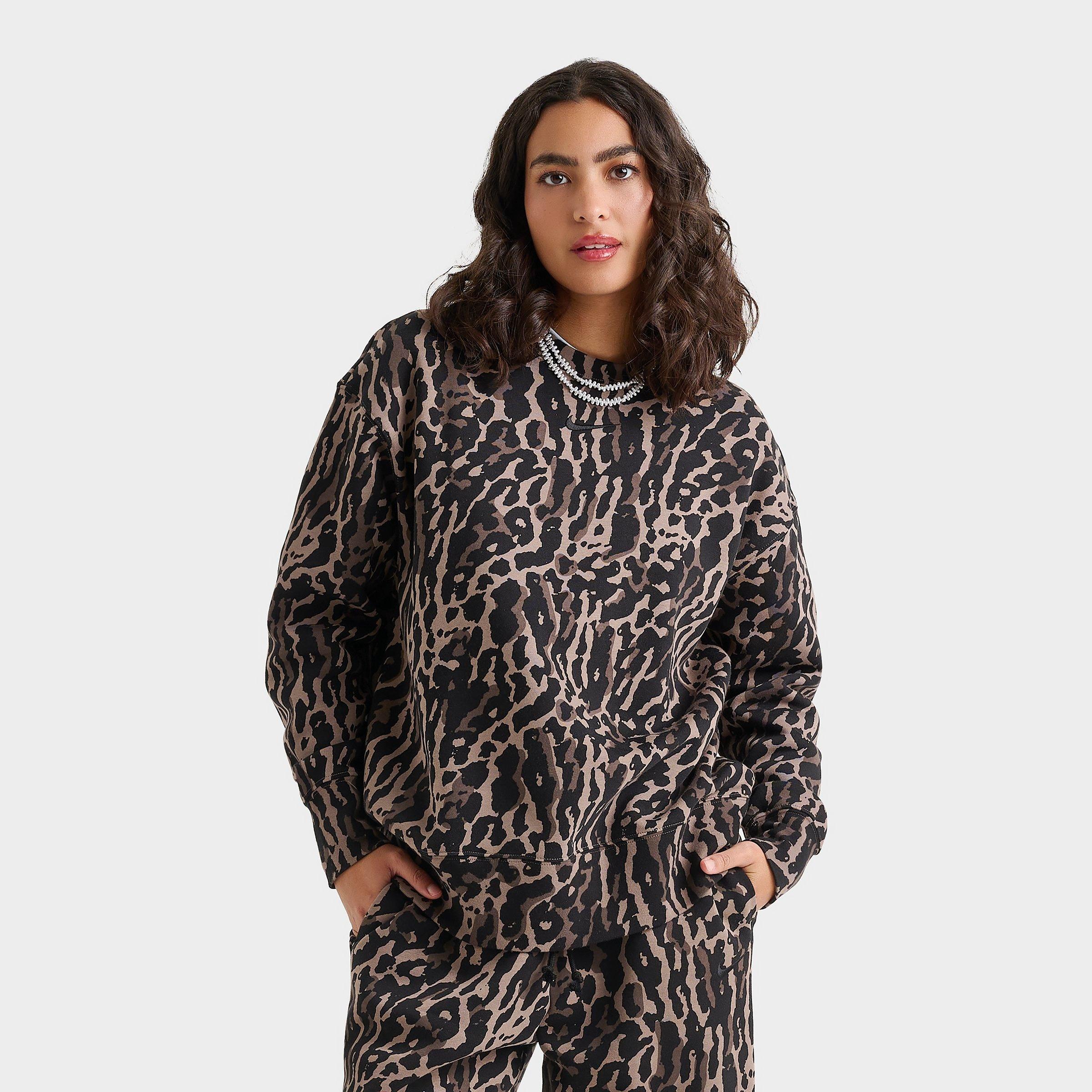 Click here for Nike Womens Phoenix Fleece Oversized Printed Crew-... prices