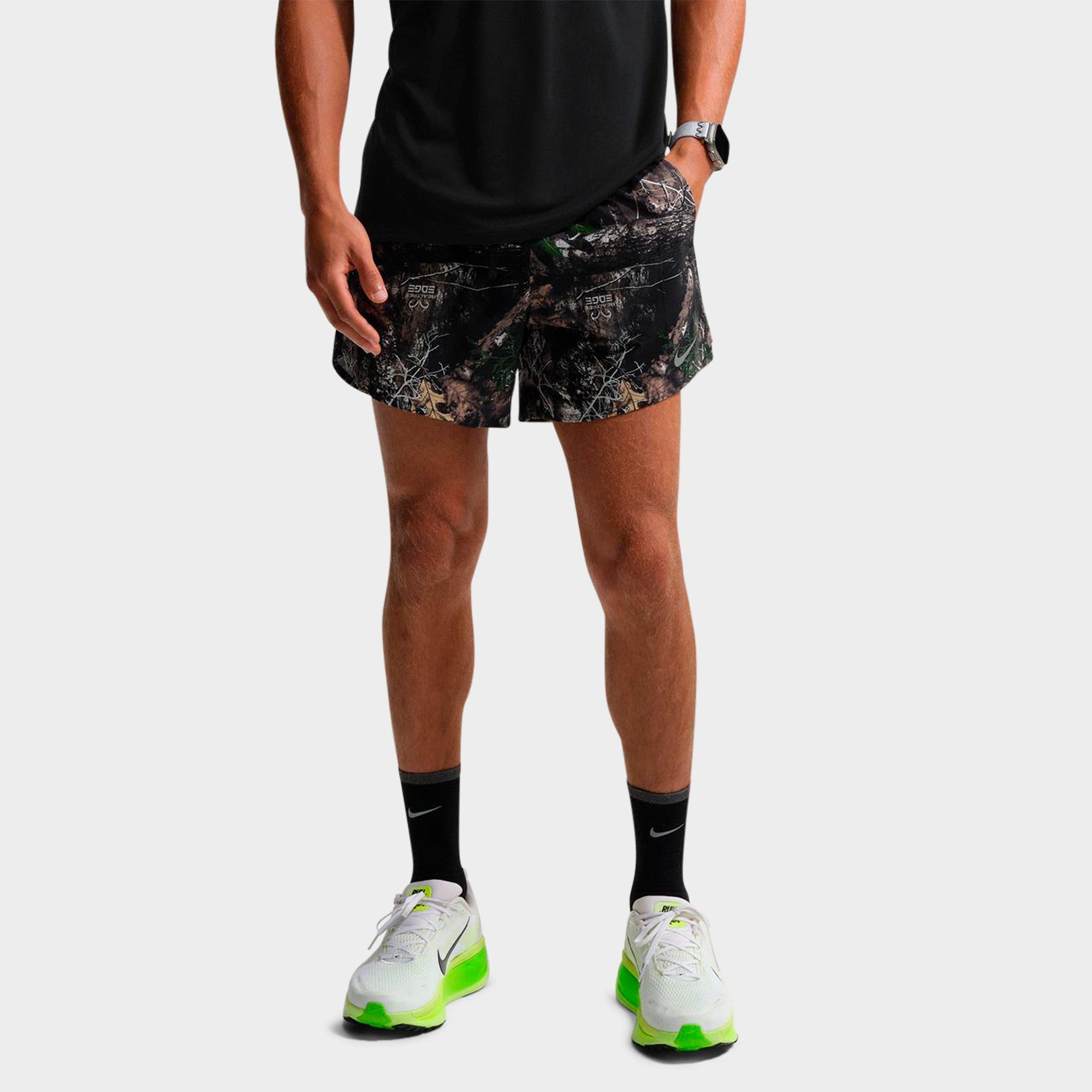 Click here for Nike Mens Stride Dri-FIT Brief-Lined Realtree 5 Ru... prices