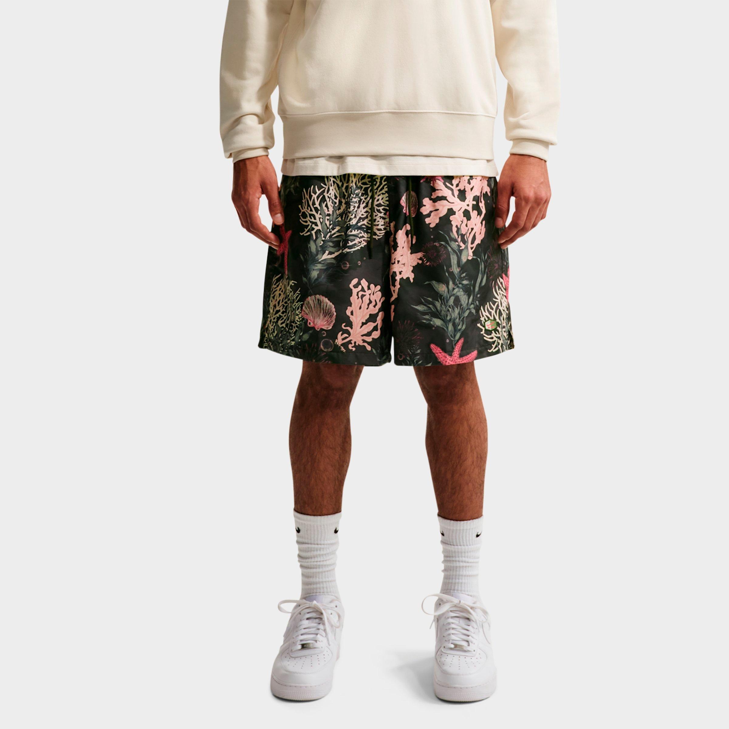 Nike Mens Club Flow Spring Break Shorts in Sequoia/Peony Size: Small