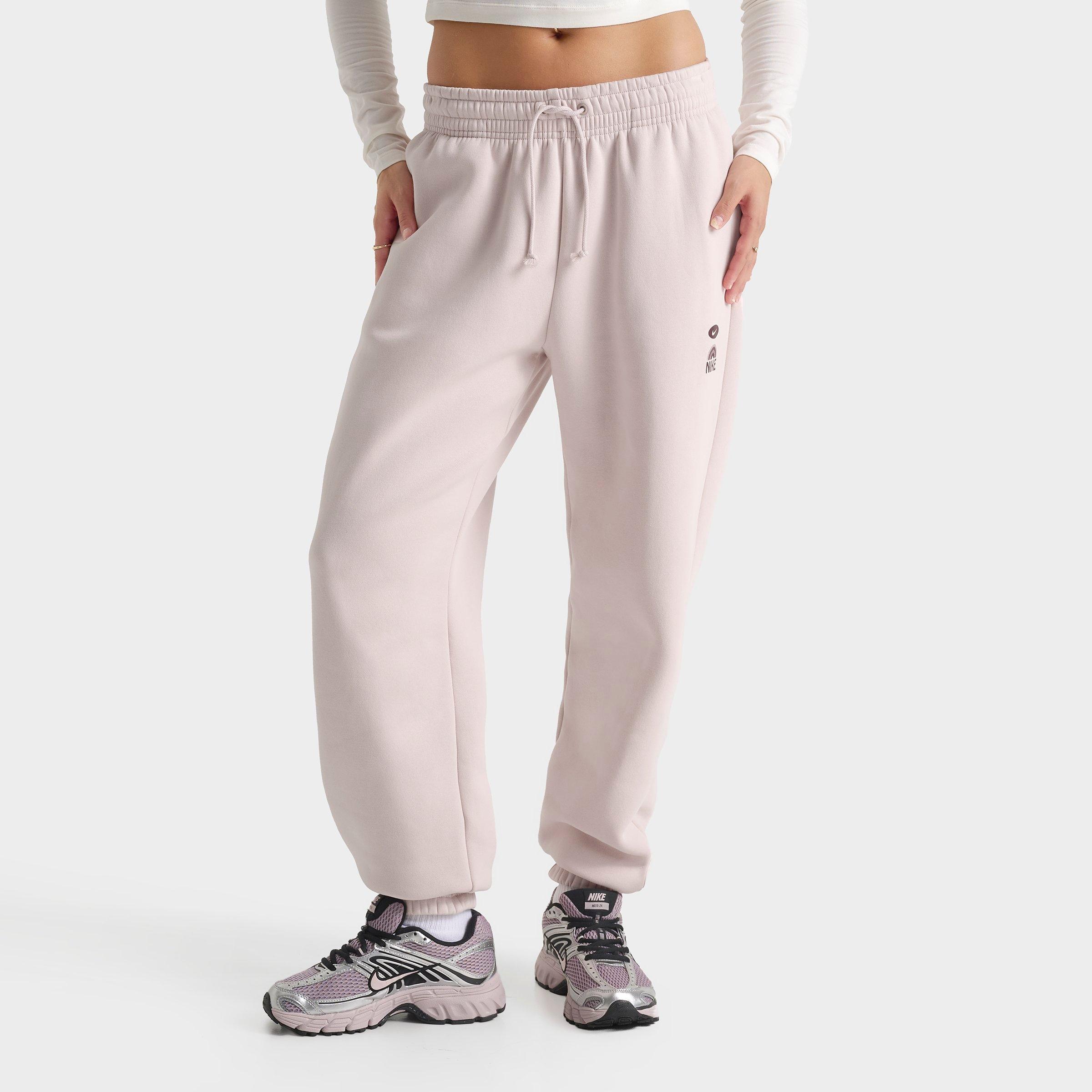 Click here for Nike Womens Sportswear Phoenix Fleece Athletic Clu... prices