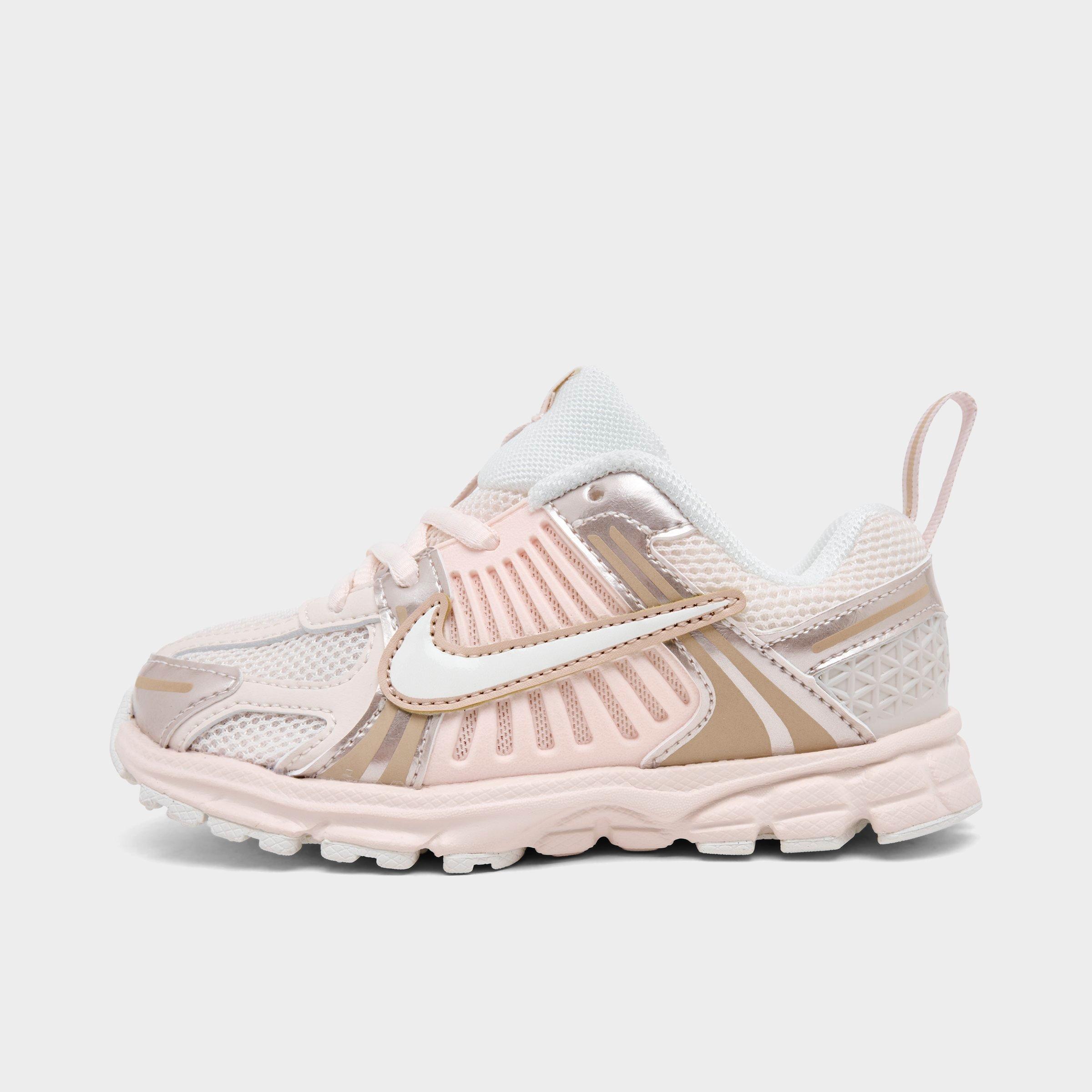 Click here for Nike Big Kids Vomero 5 Casual Shoes in chalk/chalk... prices