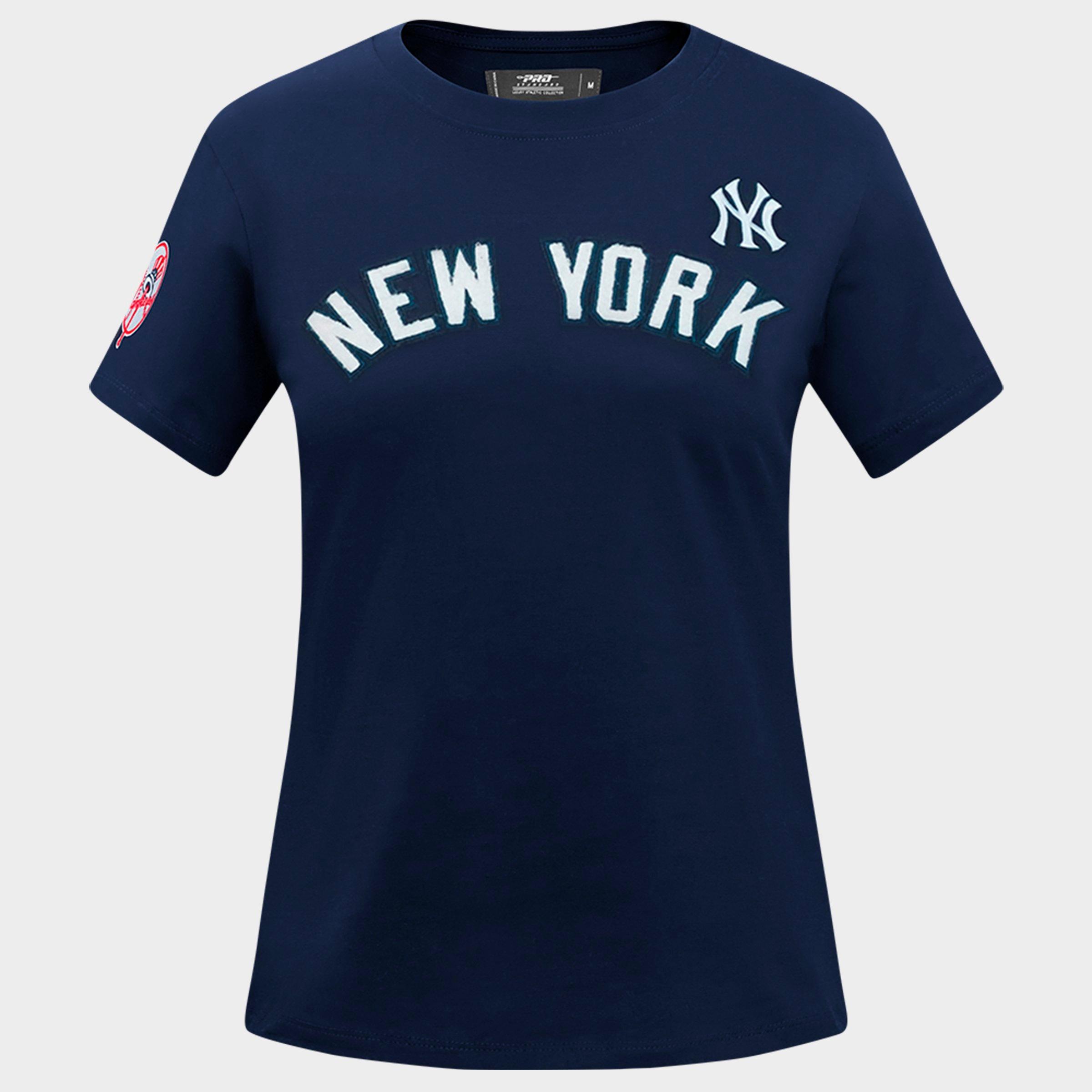 Click here for Pro Standard Womens New York Yankees MLB Classic S... prices