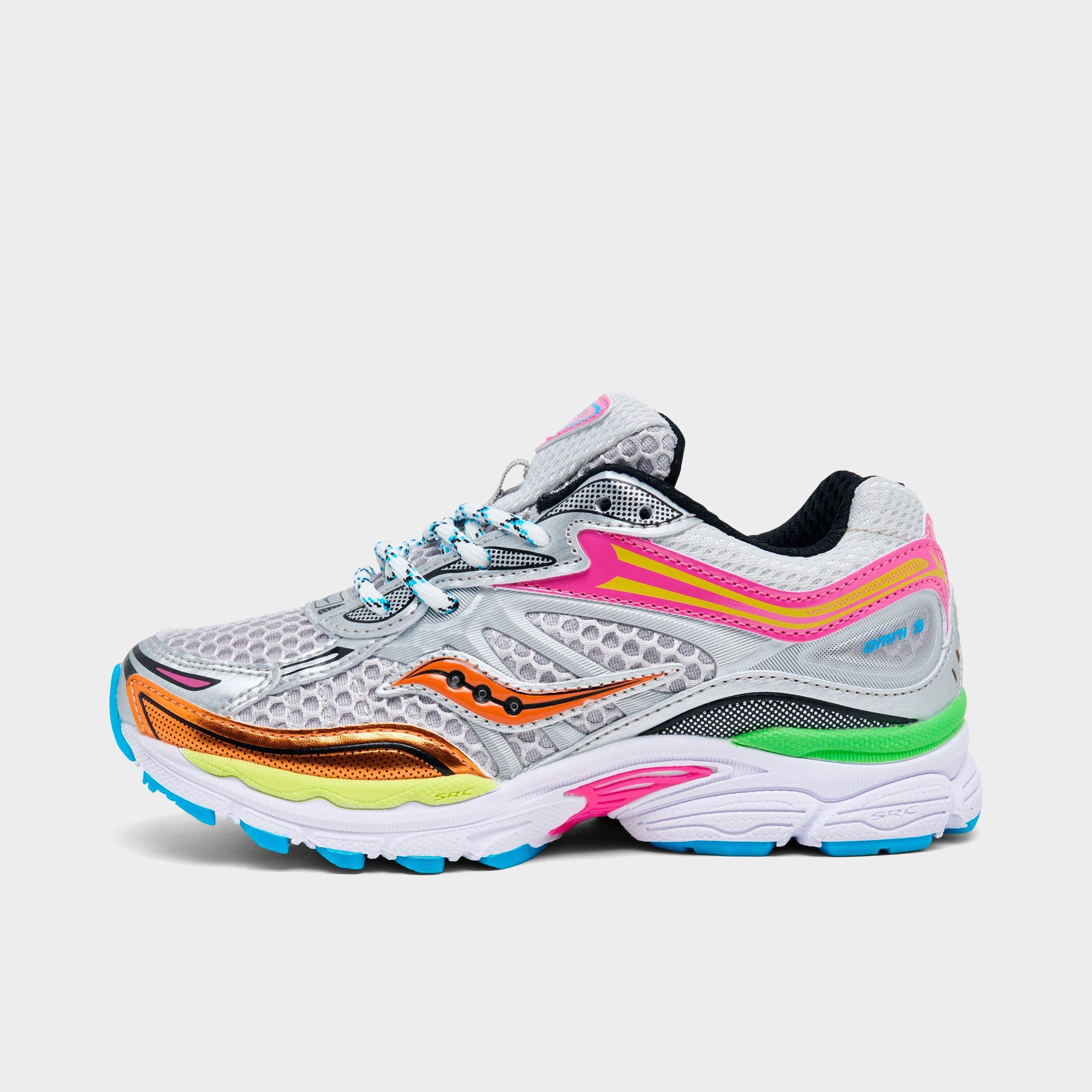 Click here for Saucony Little Kids Omni 9 KDZ Casual Shoes in Whi... prices