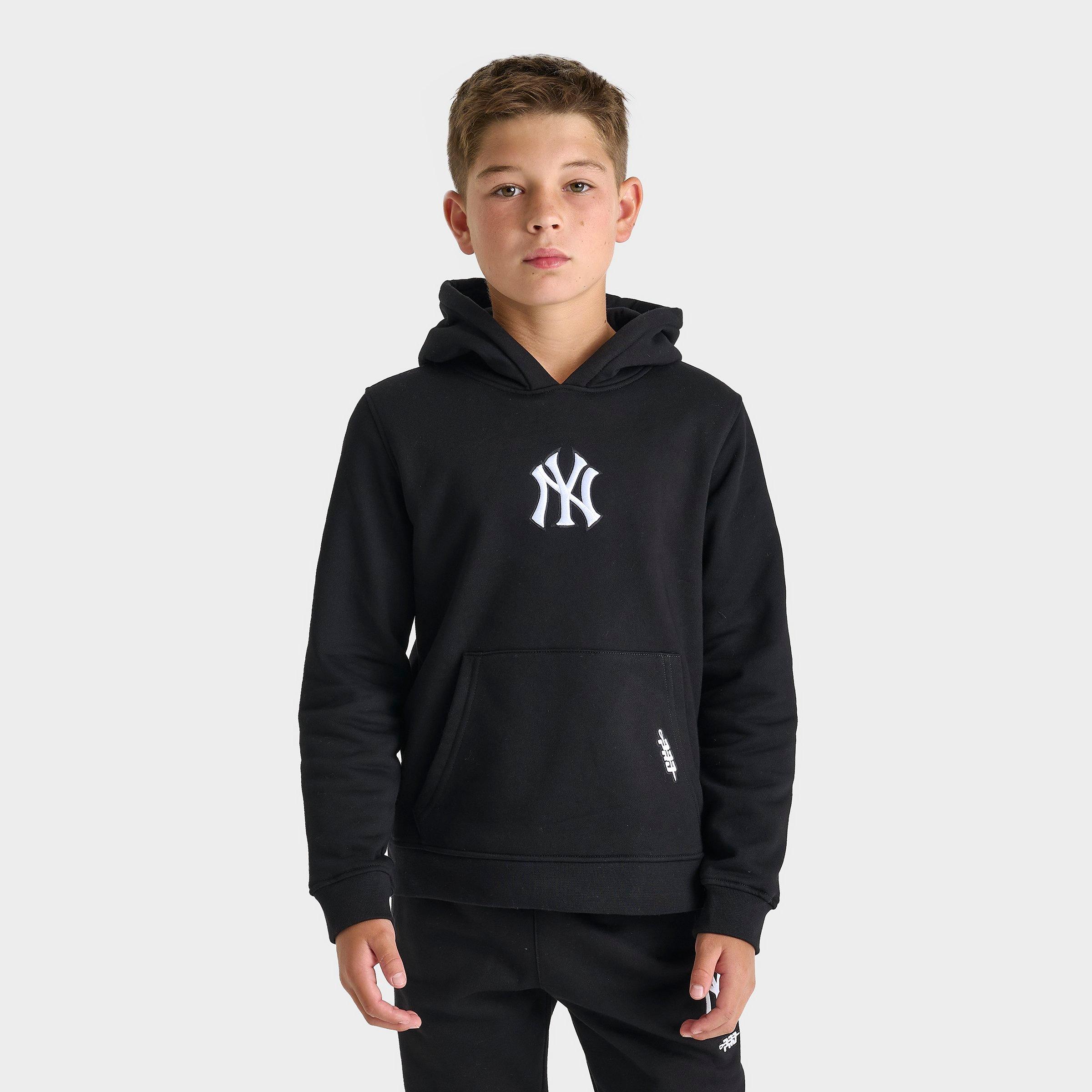 Click here for Pro Standard Big Kids New York Yankees MLB Classic... prices